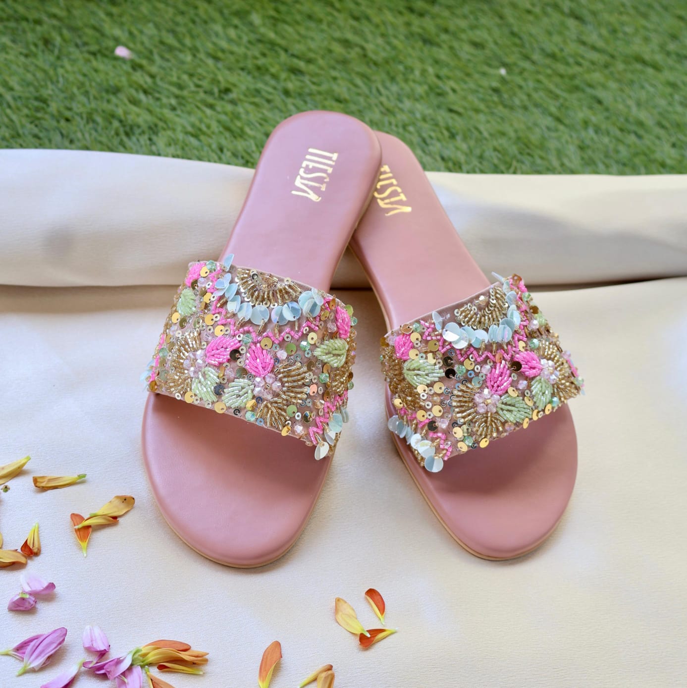 SUGAR- Pink Sequin Embroidered Flats I Comfortable sliders – Tiesta Store
